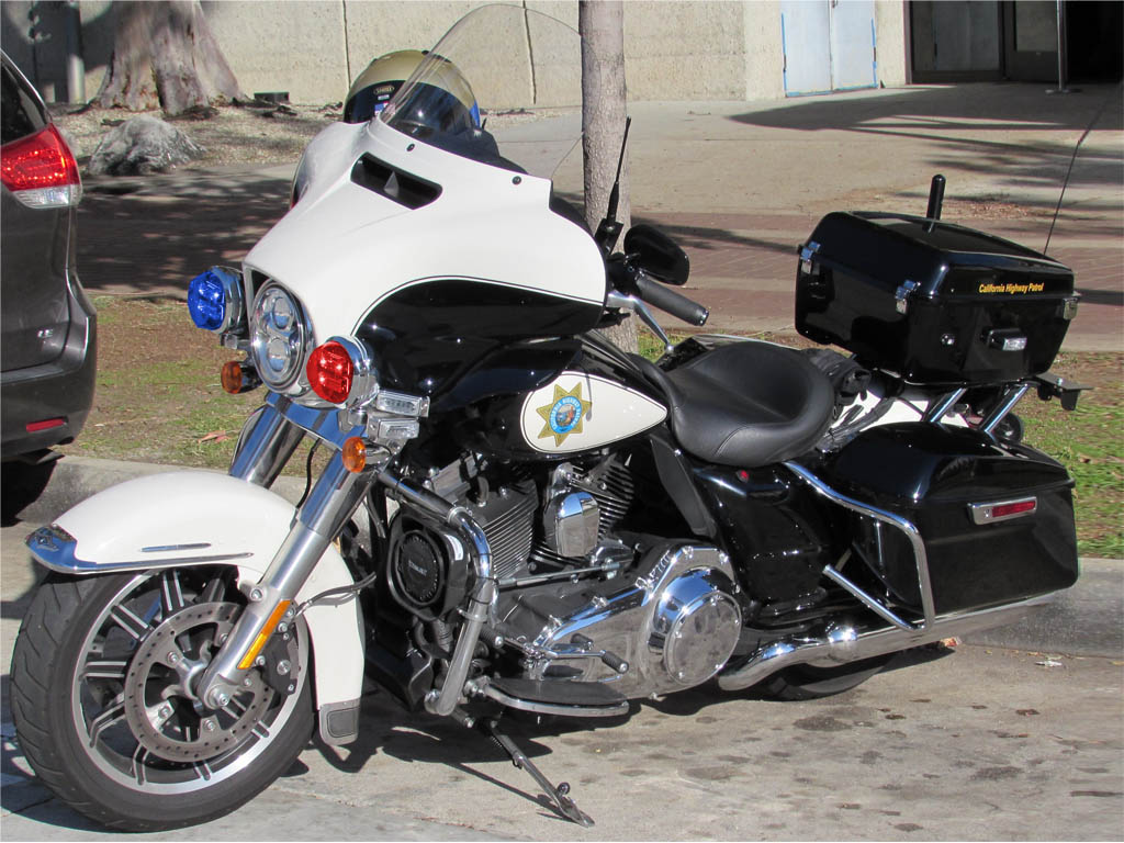 Harley-Davidson Electra Glide Police – California Highway Patrol CHP ...