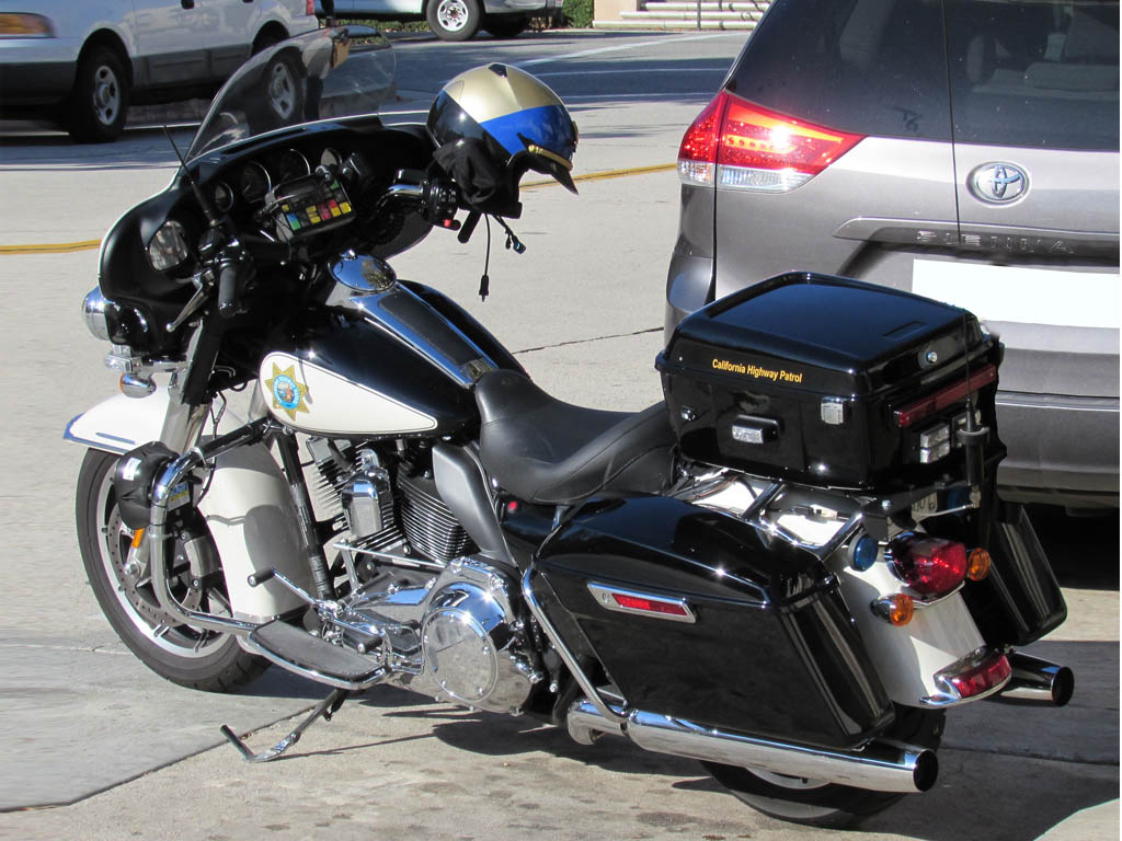 Harley-Davidson Electra Glide Police – California Highway Patrol CHP ...